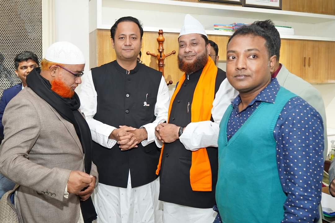 চট্টগ্রামে জুলাই - আগষ্ট ছাত্র আন্দোলনে হামলার মদদদাতা গ্রেফতার - DhakaCanvas